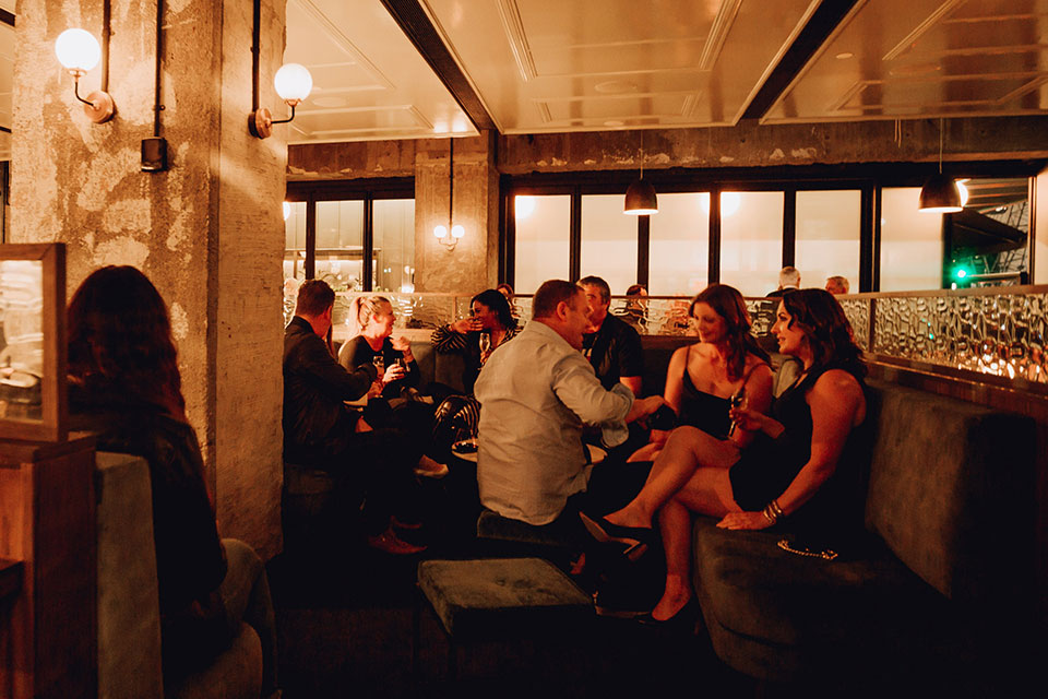 Reign & Pour Restaurant and Bar Cnr Quay Street & Lil Queen Lane - Vibe